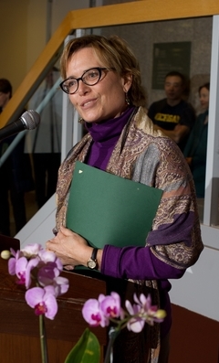 Bio for Sharon Mount